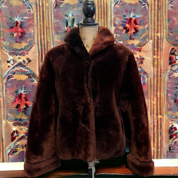 Hunch Furs | Jackets & Coats | Vintage Hunch Furs Sheared Rabbit Fur ...